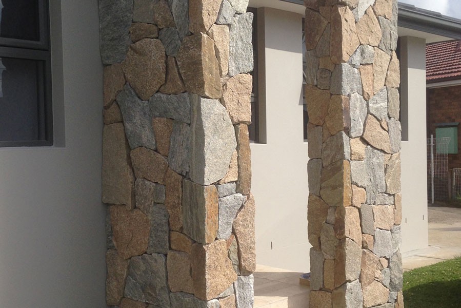 Gallery – Ela Stone Gallery
